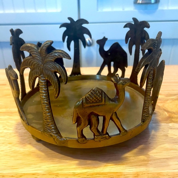 Unbranded | Accents | Brass Camel And Palm Tree 3 Wick Circle Candle ...